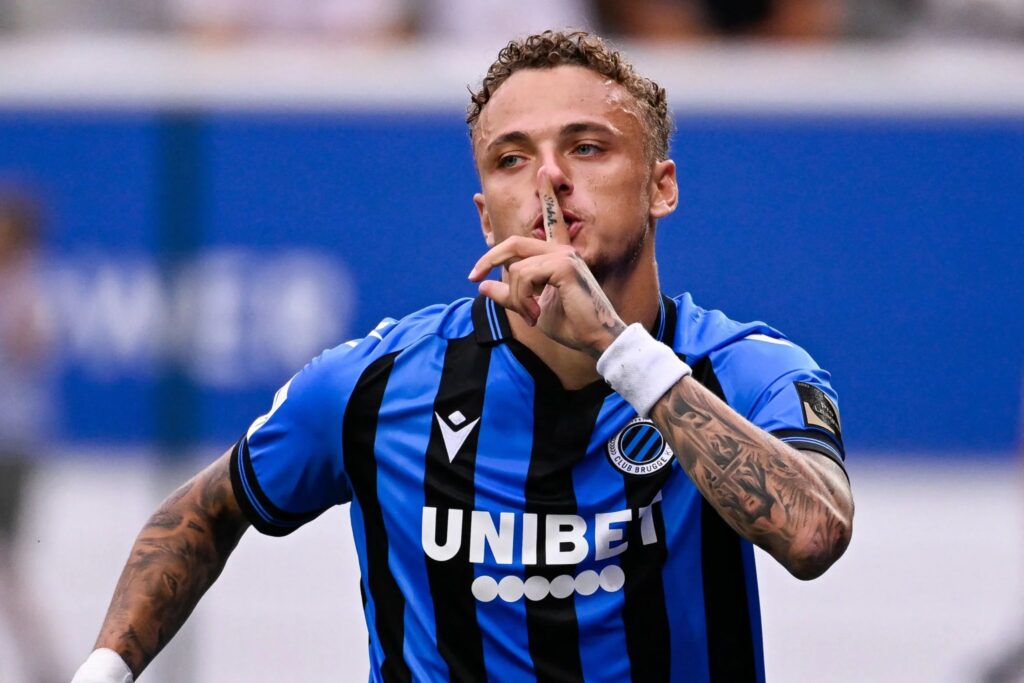 【ノア・ラング】オランダのネイマール！圧倒的なプレースタイル！ - Pass Calcio⚽️!